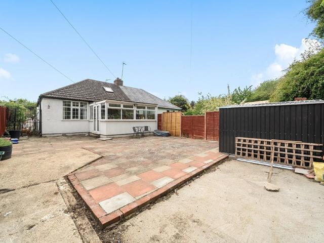 2 bedroom semi detached bungalow for sale