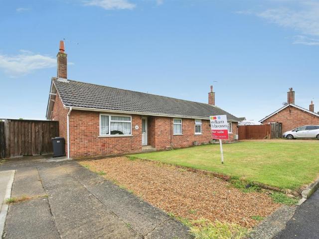 2 bedroom semi detached bungalow for sale
