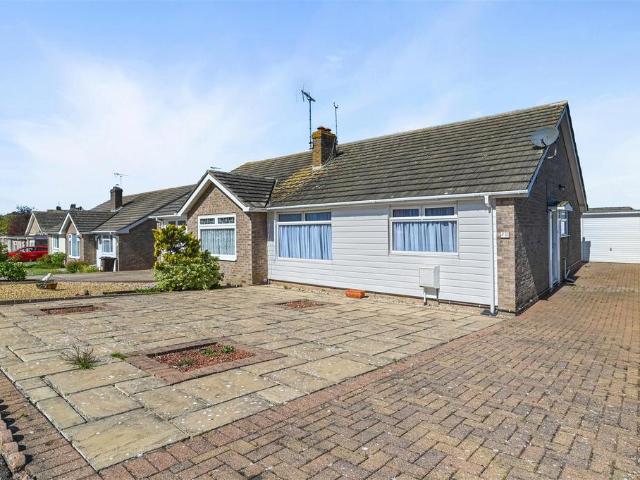 2 bedroom semi detached bungalow for sale