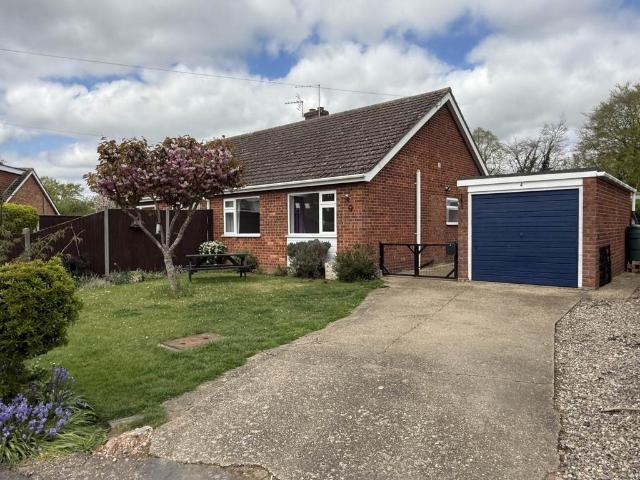 2 bedroom semi detached bungalow for sale