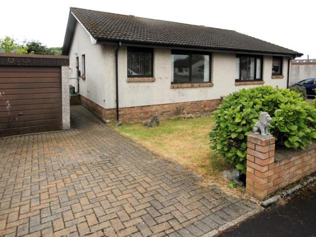2 bedroom semi detached bungalow for sale