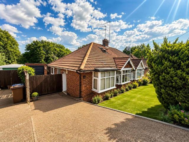 2 bedroom semi detached bungalow for sale