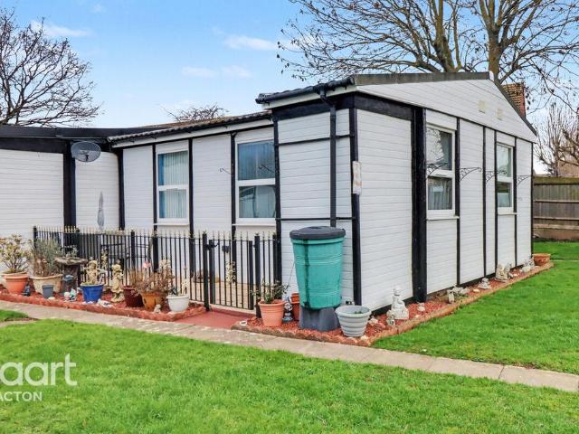 2 bedroom semi detached bungalow for sale