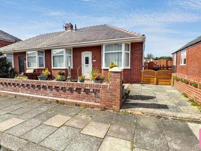 2 bedroom semi detached bungalow for sale