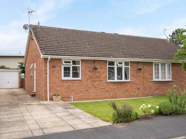 2 bedroom semi detached bungalow for sale