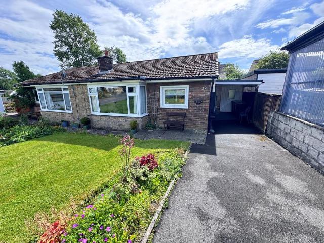 2 bedroom semi detached bungalow for sale