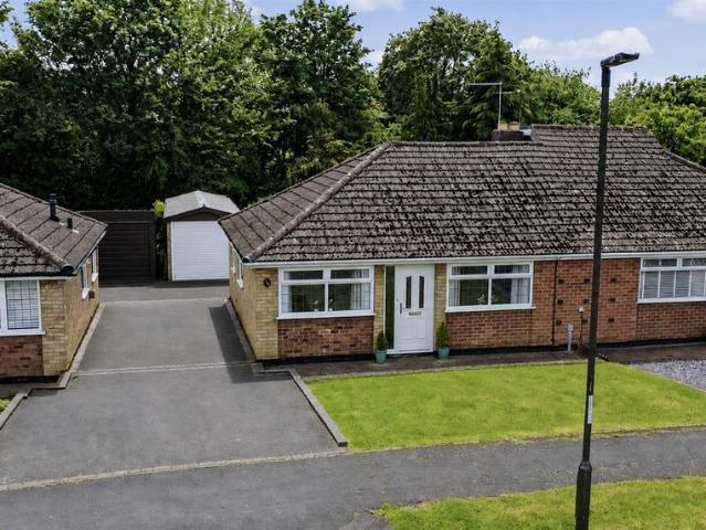 2 bedroom semi detached bungalow for sale