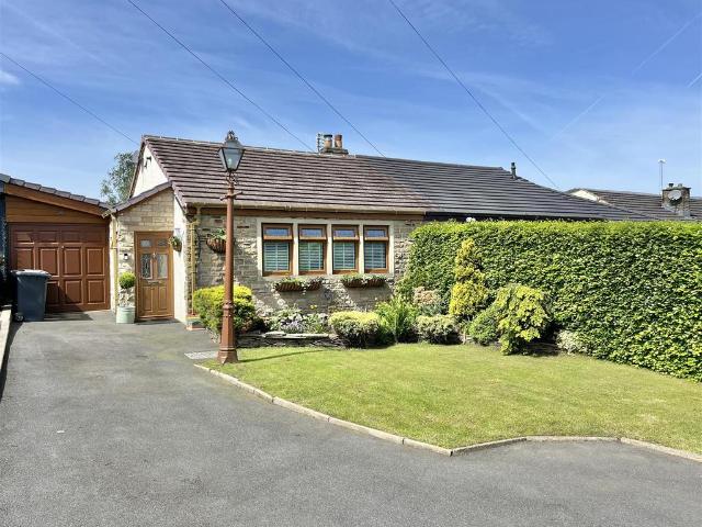 2 bedroom semi detached bungalow for sale