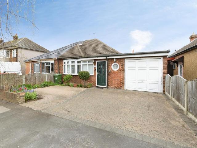 2 bedroom semi detached bungalow for sale