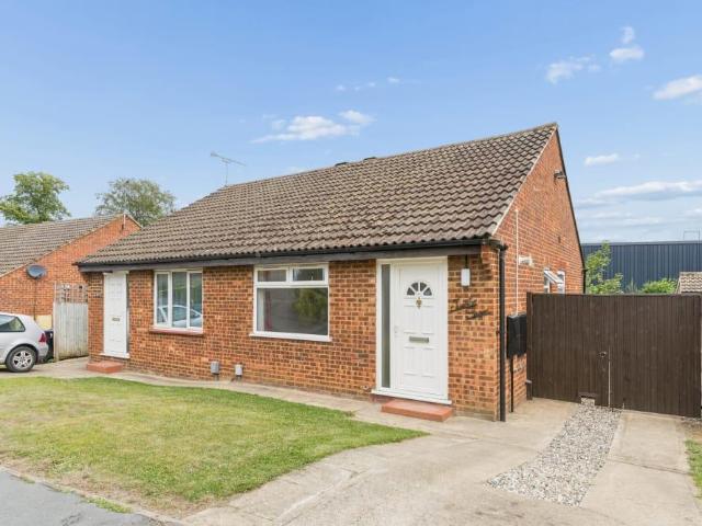 2 bedroom semi detached bungalow for sale