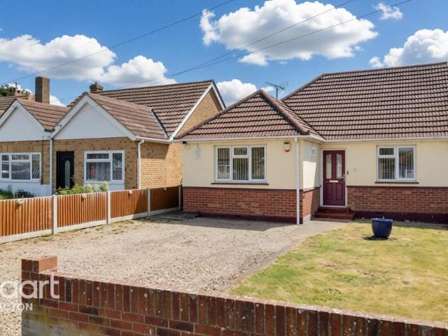 2 bedroom semi detached bungalow for sale