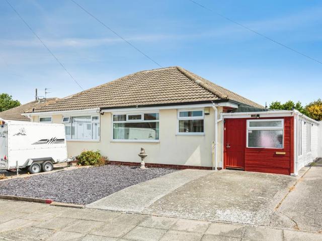2 bedroom semi detached bungalow for sale