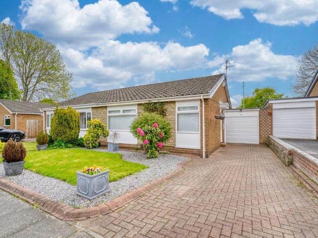 2 bedroom semi detached bungalow for sale