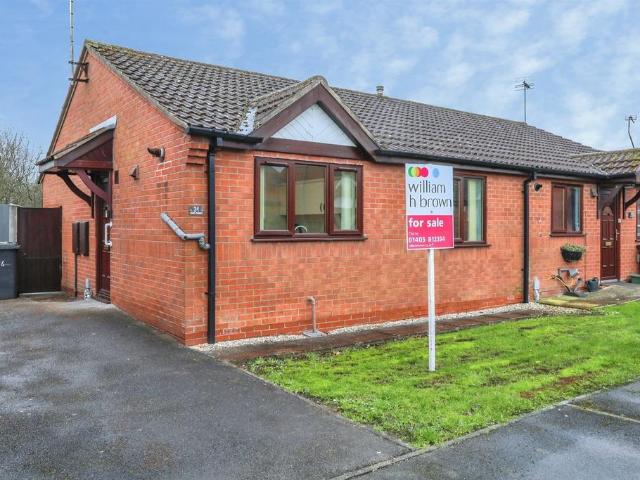 2 bedroom semi detached bungalow for sale