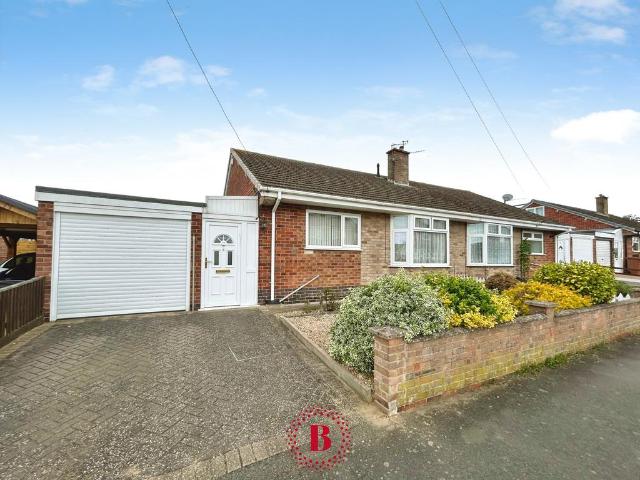2 bedroom semi detached bungalow for sale