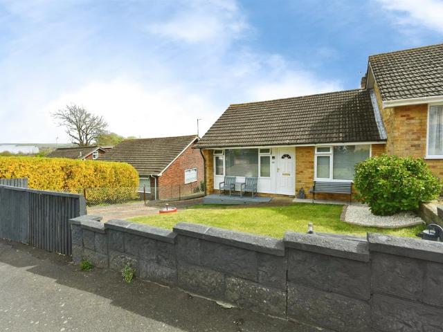 2 bedroom semi detached bungalow for sale