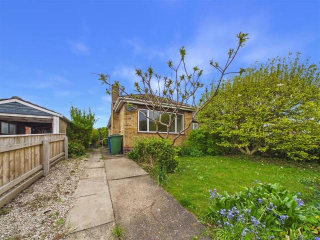2 bedroom semi detached bungalow for sale