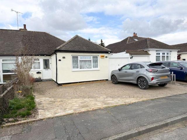 2 bedroom semi detached bungalow for sale
