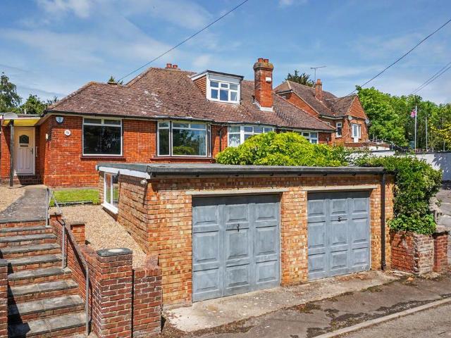 2 bedroom semi detached bungalow for sale