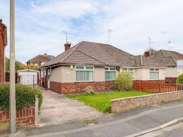 2 bedroom semi detached bungalow for sale