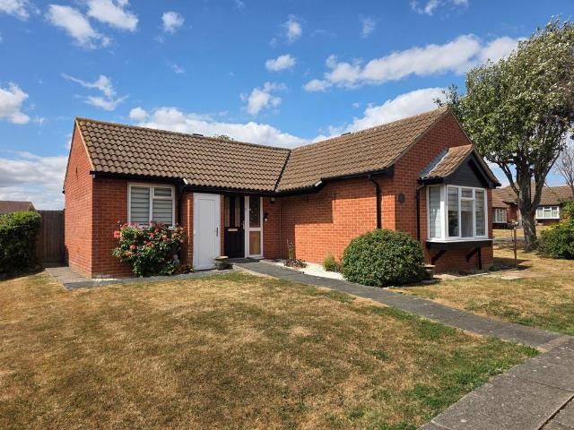 2 bedroom semi detached bungalow for sale