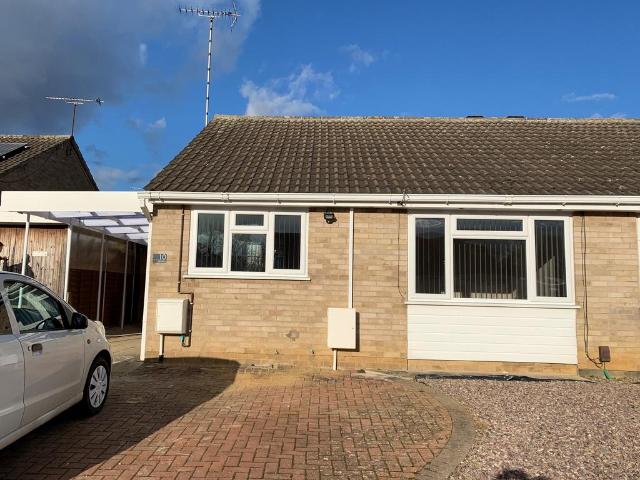 2 bedroom semi detached bungalow for sale