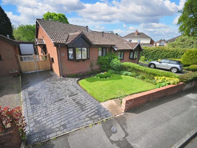 2 bedroom semi detached bungalow for sale