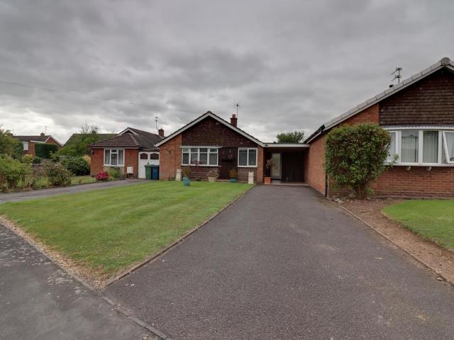 2 bedroom semi detached bungalow for sale