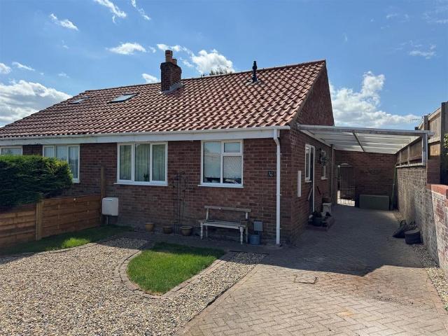 2 bedroom semi detached bungalow for sale