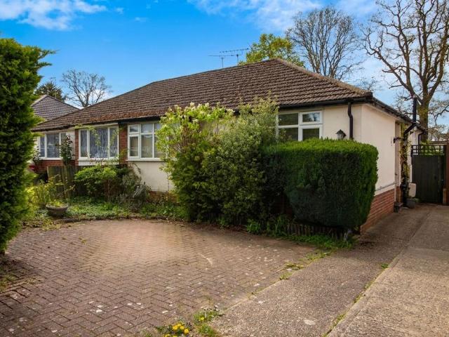 2 bedroom semi detached bungalow for sale