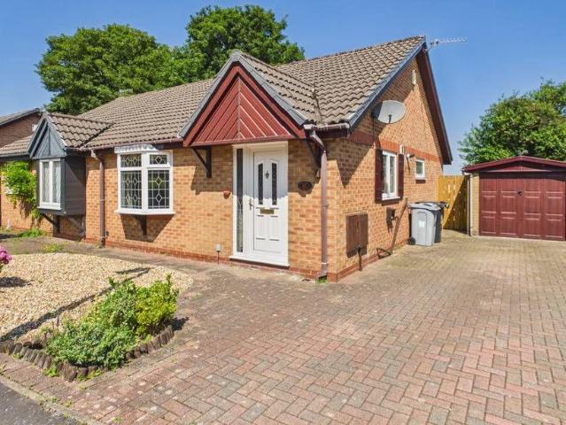 2 bedroom semi detached bungalow for sale
