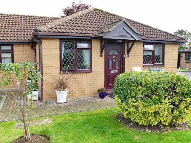 2 bedroom semi detached bungalow for sale