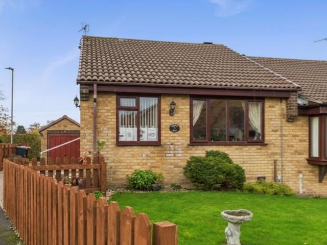 2 bedroom semi detached bungalow for sale
