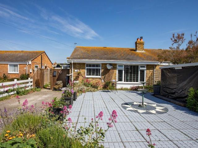 2 bedroom semi detached bungalow for sale