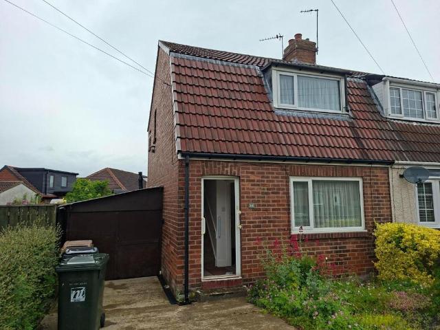 2 bedroom semi detached bungalow for sale