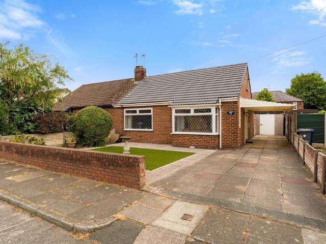 2 bedroom semi detached bungalow for sale