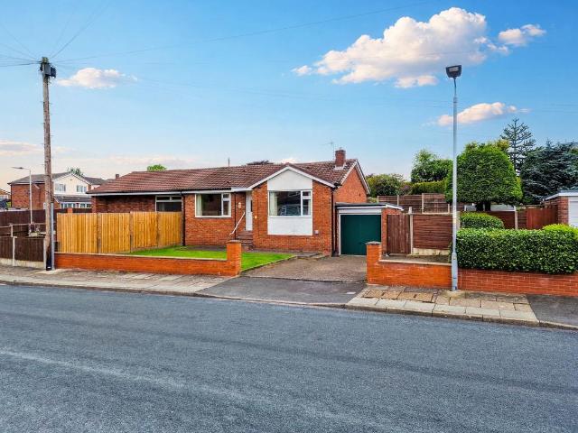 2 bedroom semi detached bungalow for sale