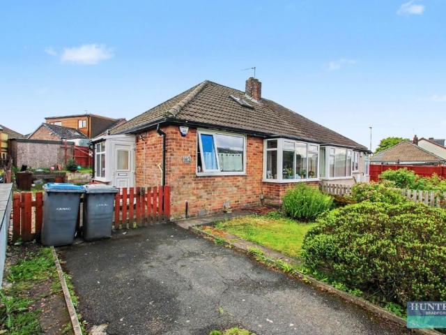 2 bedroom semi detached bungalow for sale