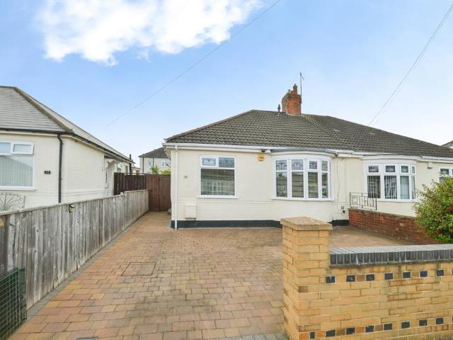 2 bedroom semi detached bungalow for sale