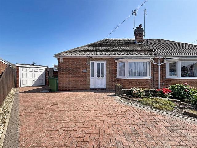 2 bedroom semi detached bungalow for sale