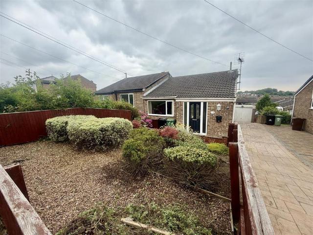 2 bedroom semi detached bungalow for sale