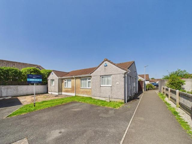 2 bedroom semi detached bungalow for sale