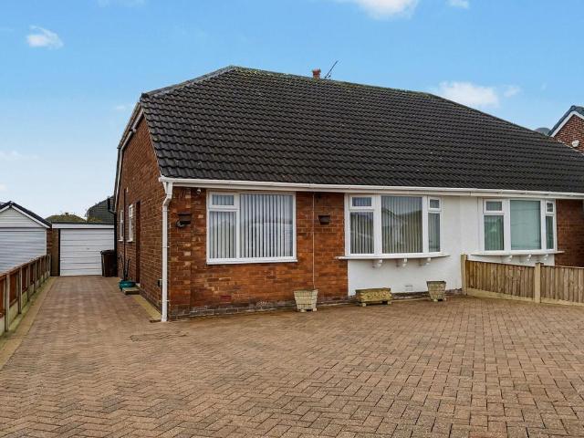 2 bedroom semi detached bungalow for sale
