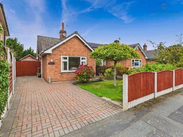 2 bedroom semi detached bungalow for sale