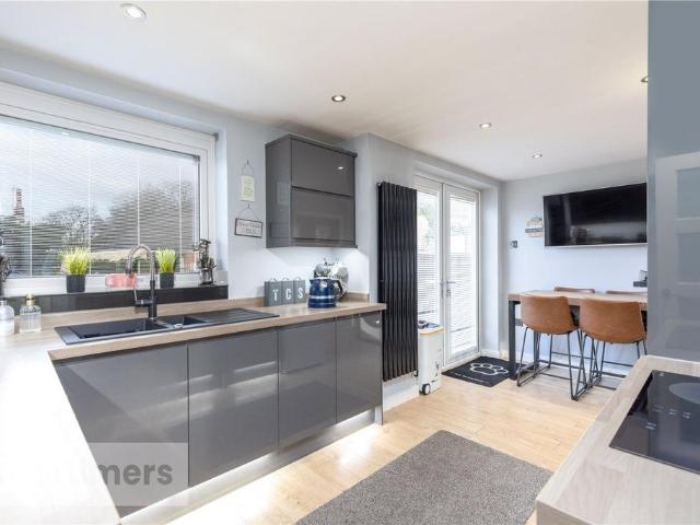 2 bedroom semi detached bungalow for sale