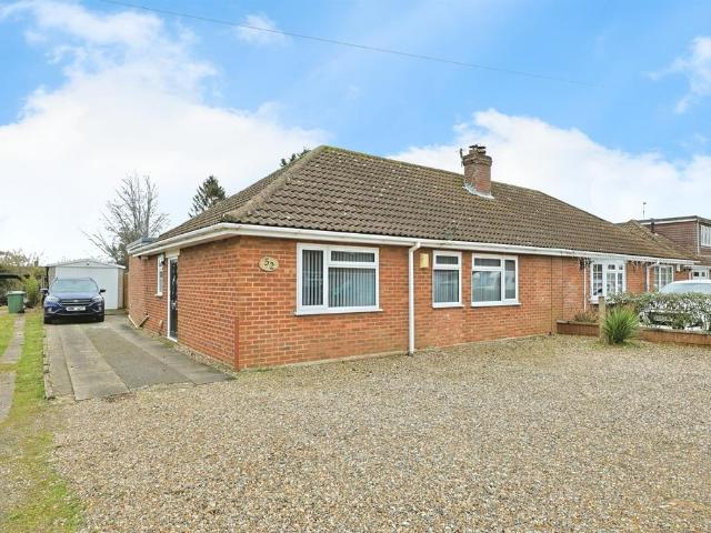 2 bedroom semi detached bungalow for sale