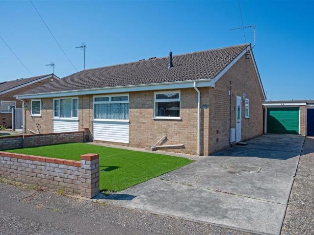 2 bedroom semi detached bungalow for sale