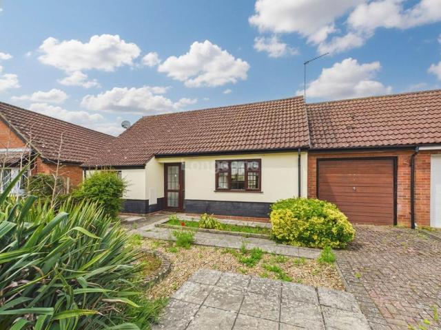 2 bedroom semi detached bungalow for sale