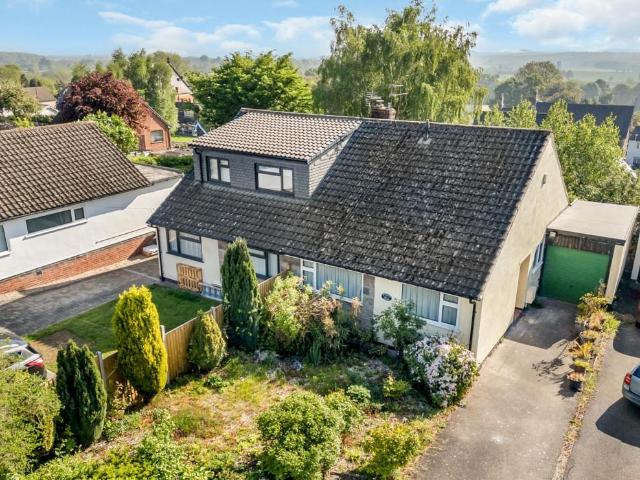 2 bedroom semi detached bungalow for sale