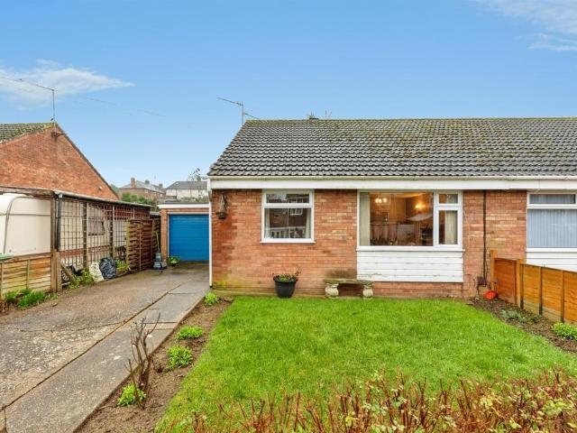 2 bedroom semi detached bungalow for sale